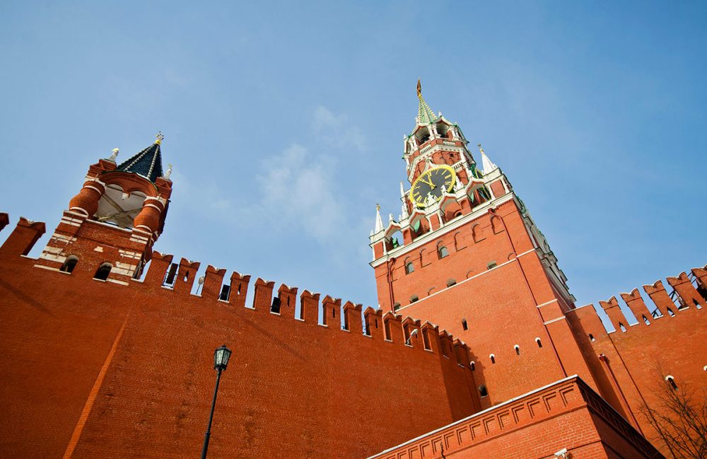 Кремль ответил на требования прекратить огонь в Украине - Press.lv