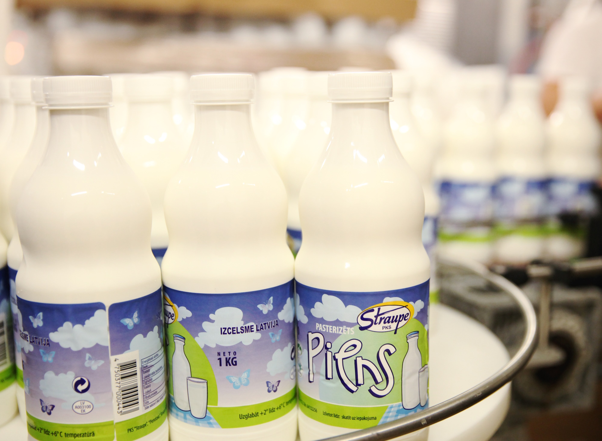 Elvi и Rimi приостановили продажу продуктов Straupe - Press.lv