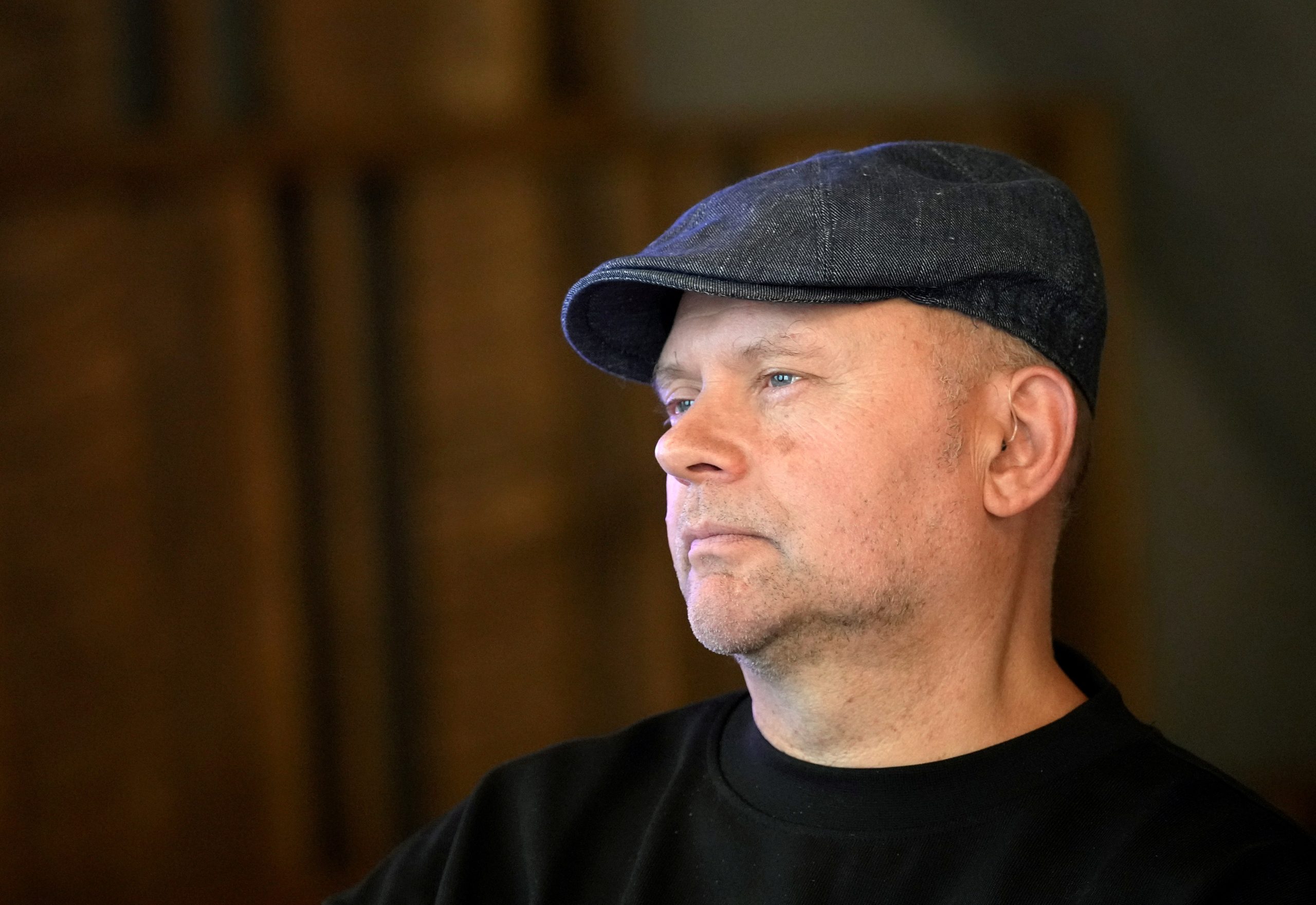 Певец Родриго Фоминс нынче торгует в Старой Риге - Press.lv